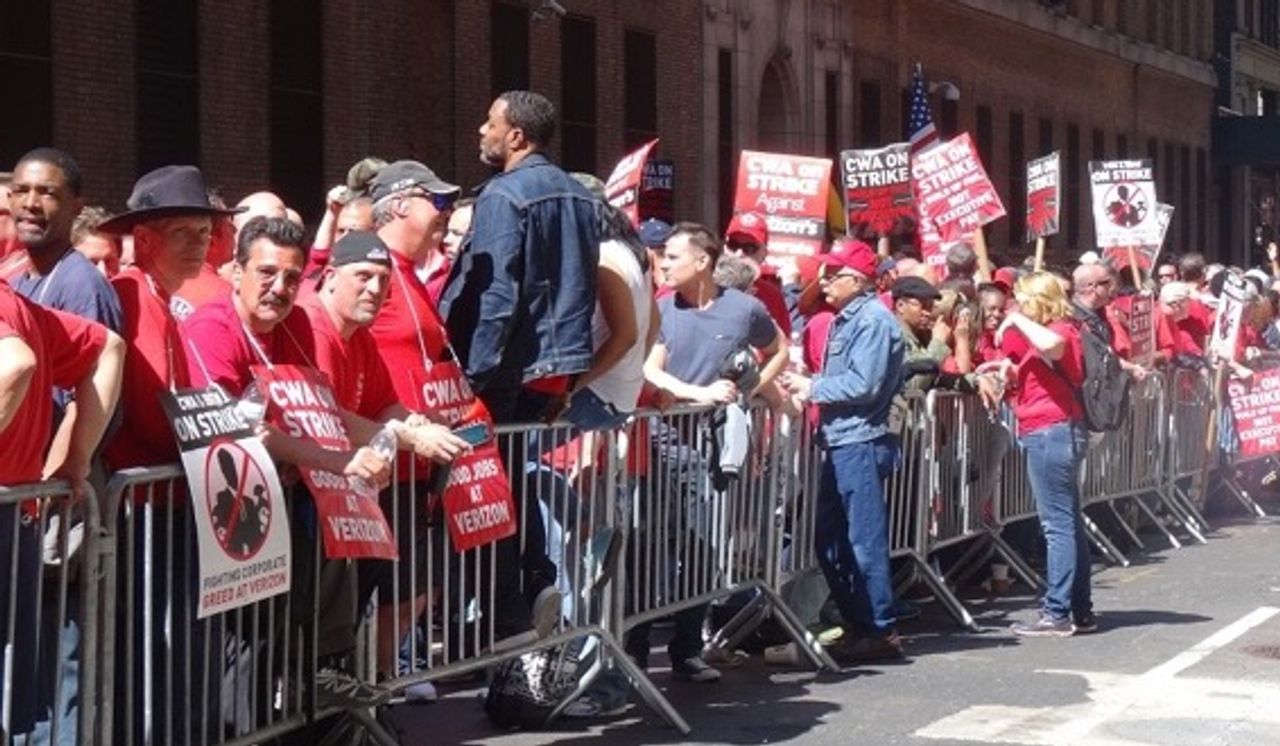 Verizon workers confront strikebreaking operation - World Socialist Web ...