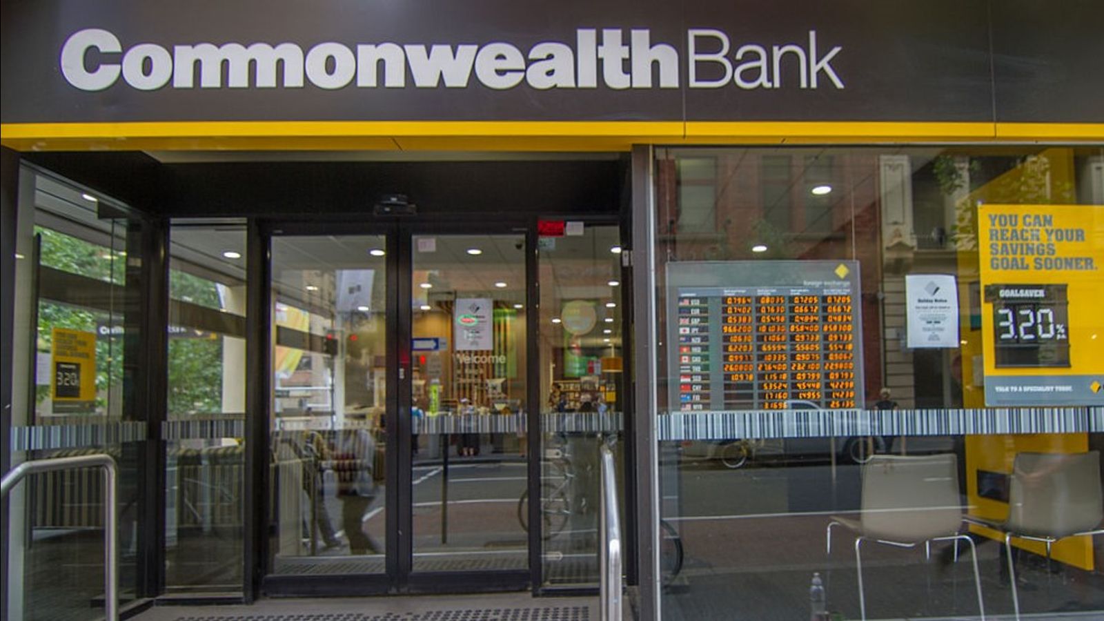 Amid cost of living crisis, Commonwealth Bank of Australia reports record profit - World ...