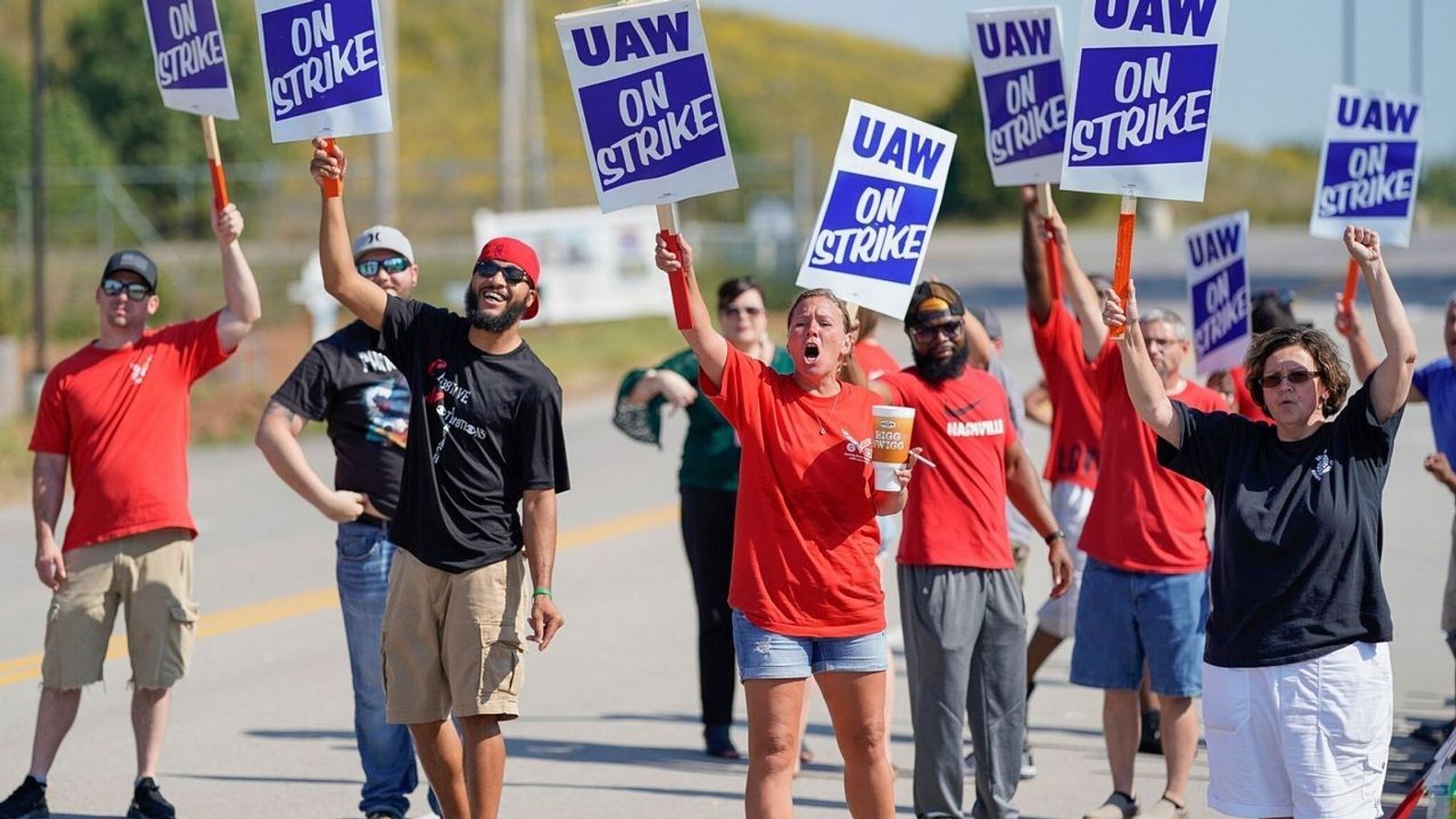 Demand a new UAW election! All power to the rank and file! - World ...