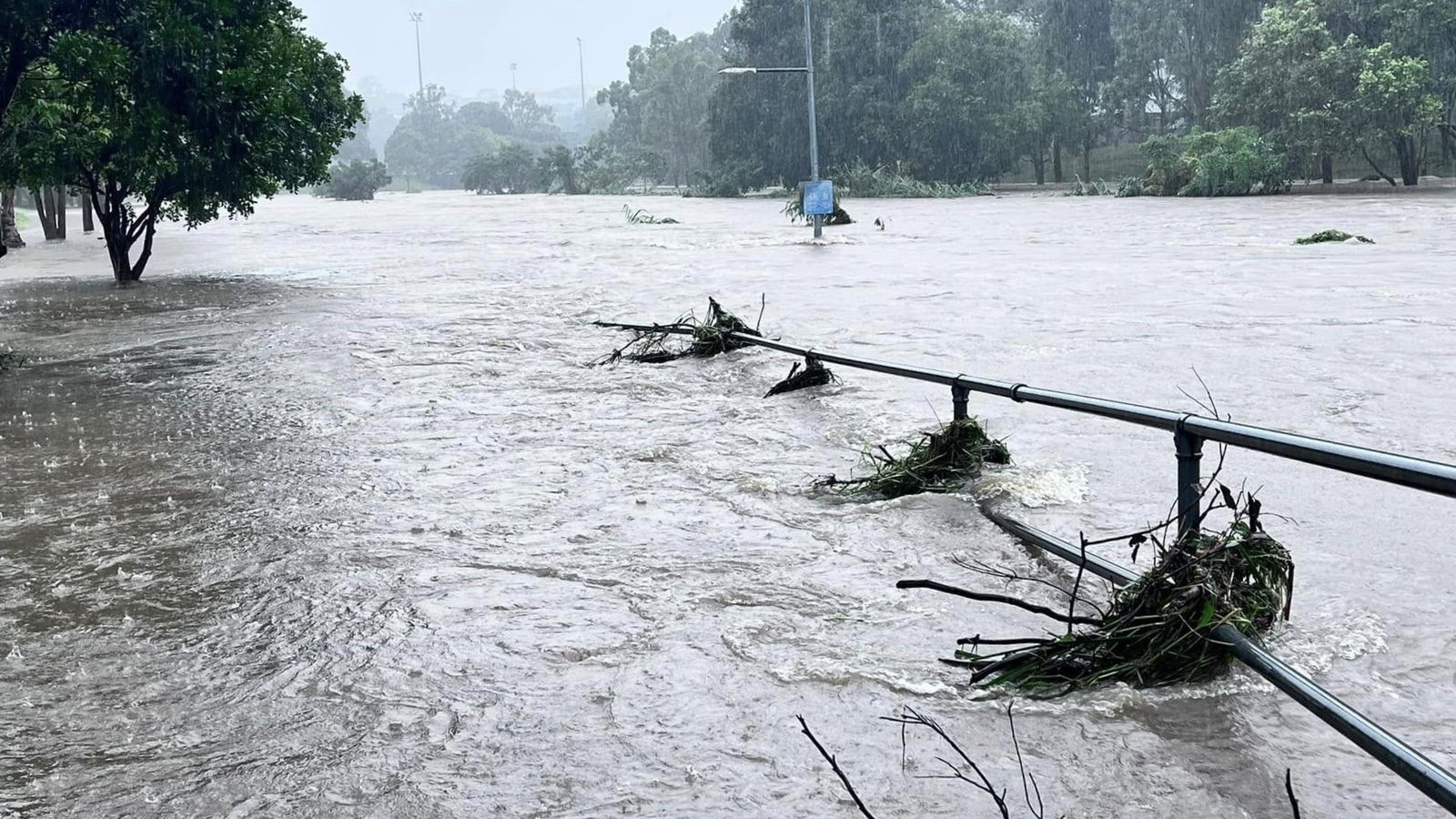 Australia: Ex-Cyclone Alfred still threatens extreme weather - World ...