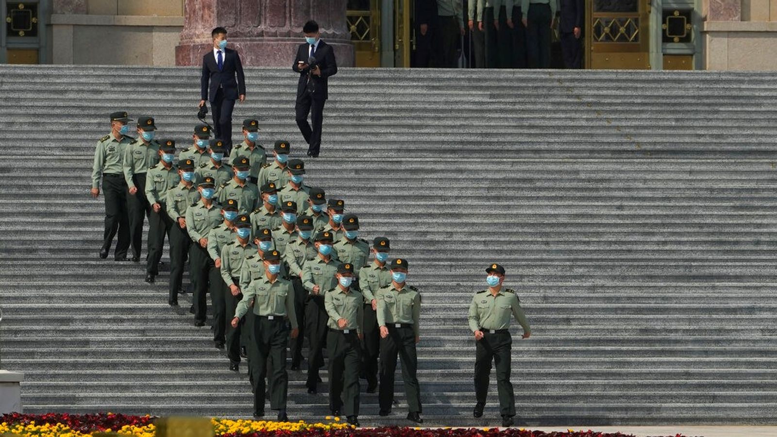 Amid mounting crises, Chinese Communist Party to reappoint Xi Jinping ...