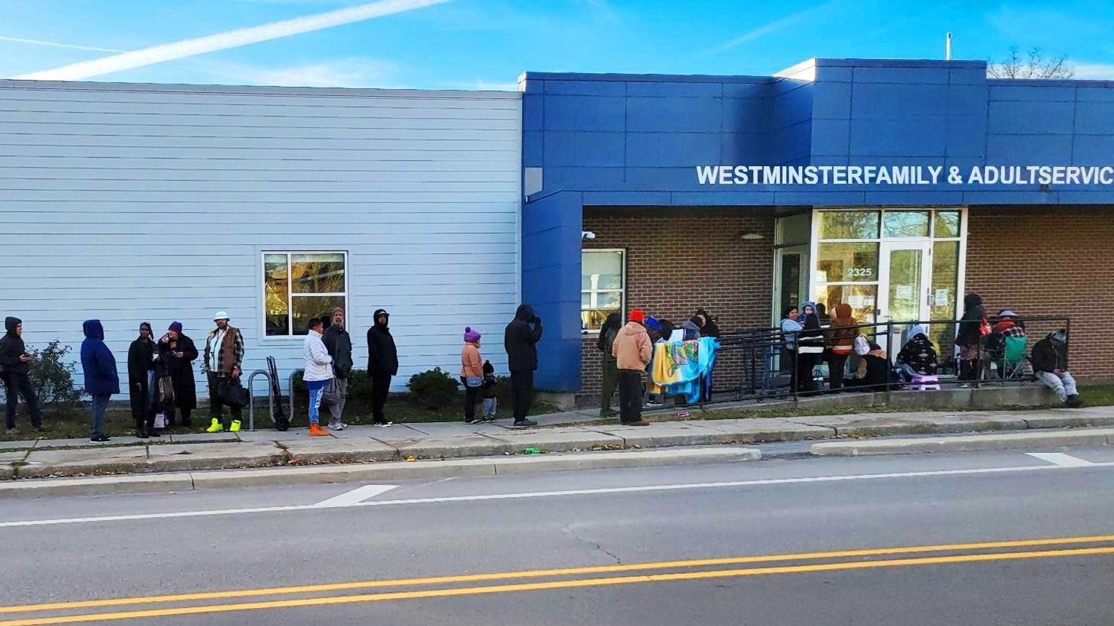 Food crisis in Indianapolis as SNAP benefits are reduced by 35 percent ...