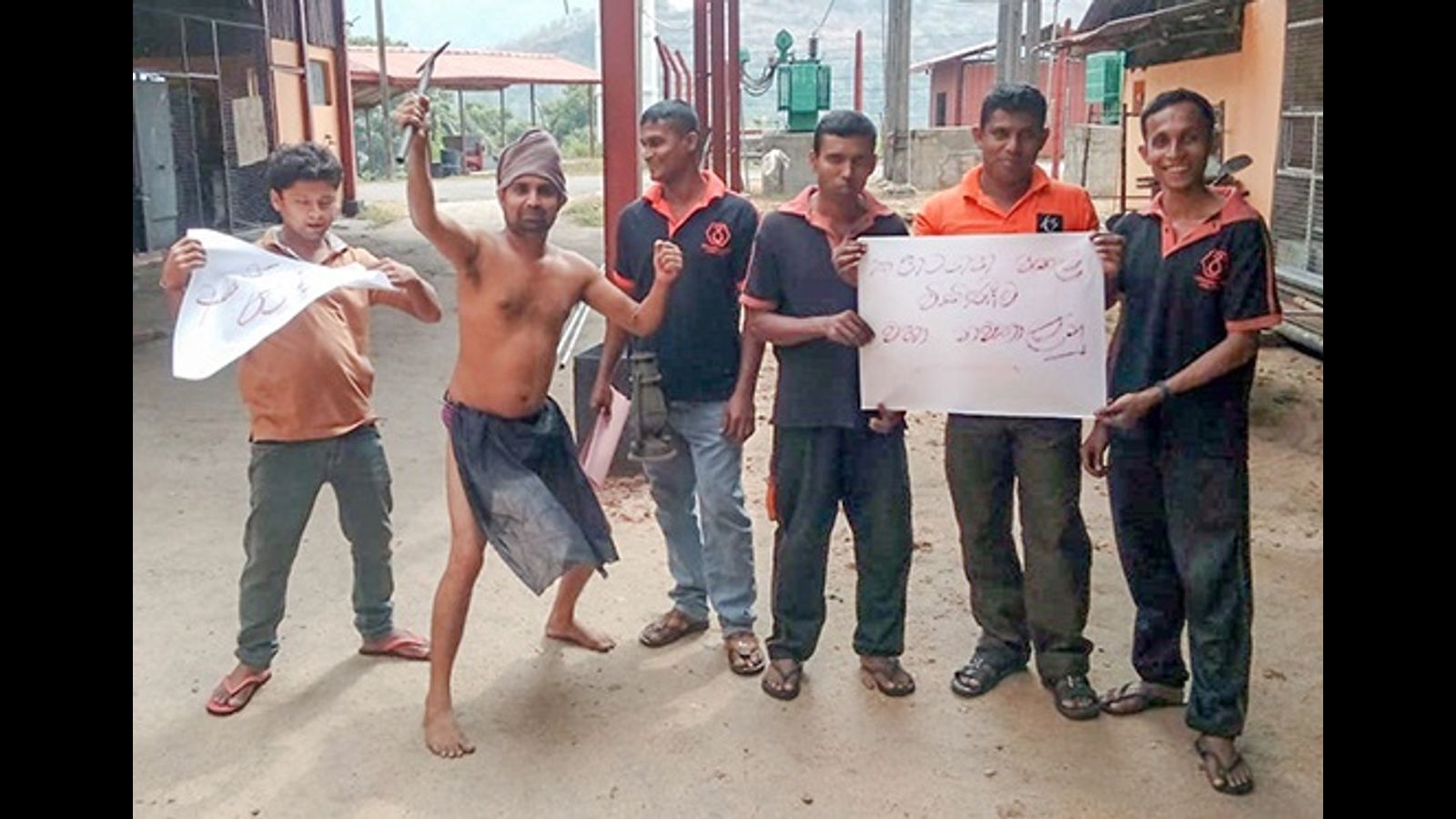 Sri Lanka: Kahatagaha mine workers protest lockout and cuts in daily ...