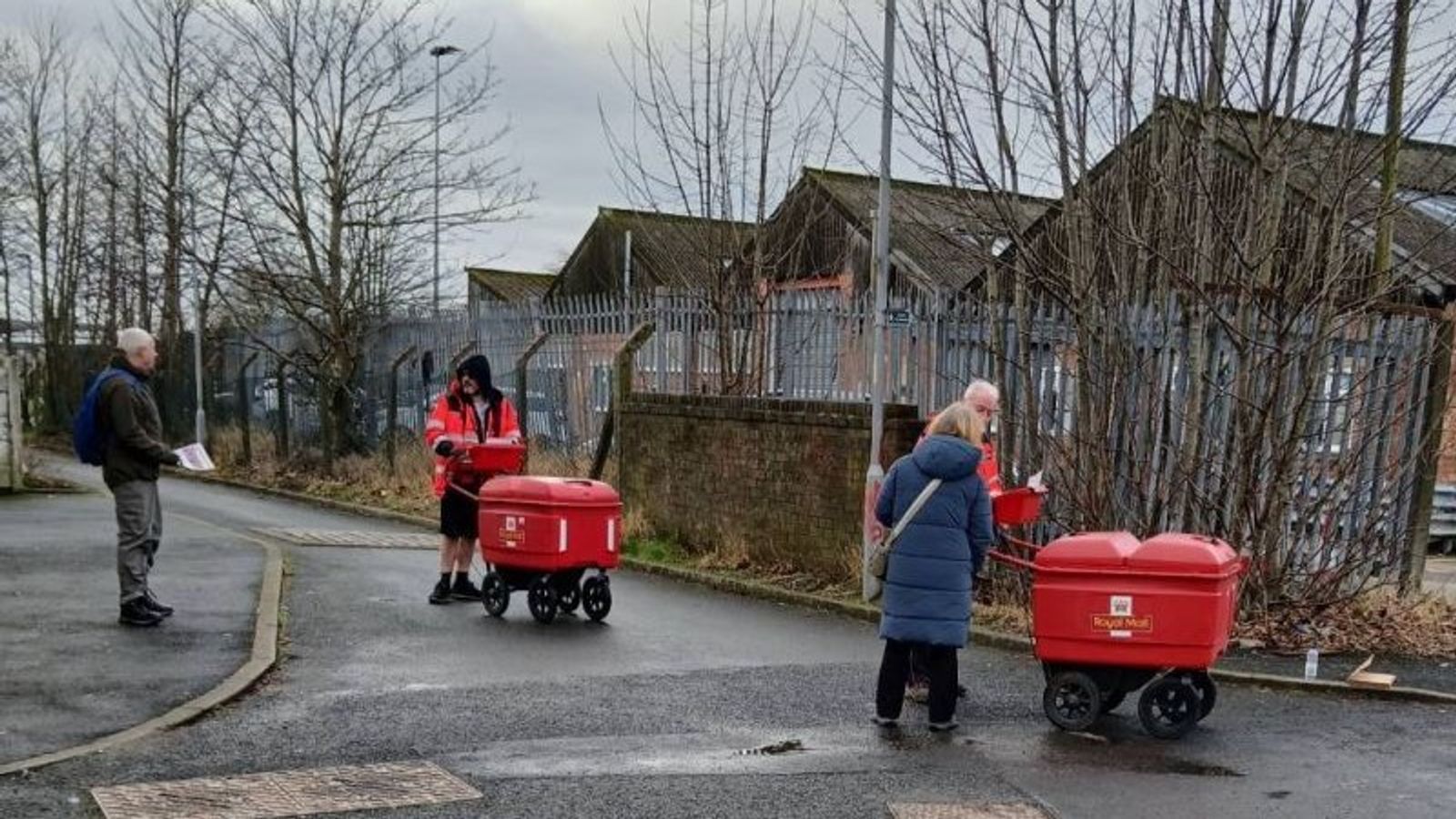 Royal Mail worker speaks against CWU’s collusion with USO reform pilots ...