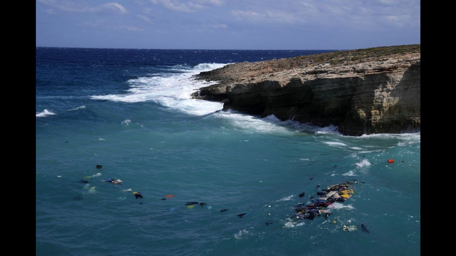 Fortress Europe policy kills hundreds more refugees in Mediterranean ...