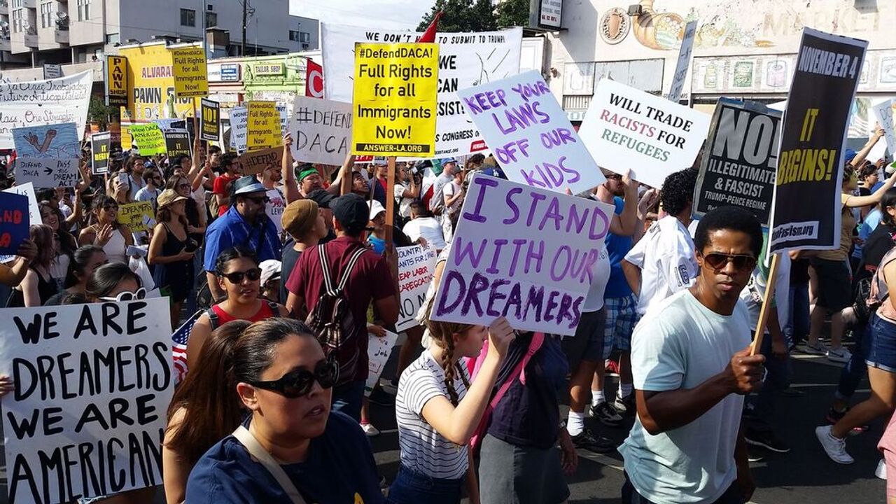 Protests throughout the US held against attack on immigrant rights ...