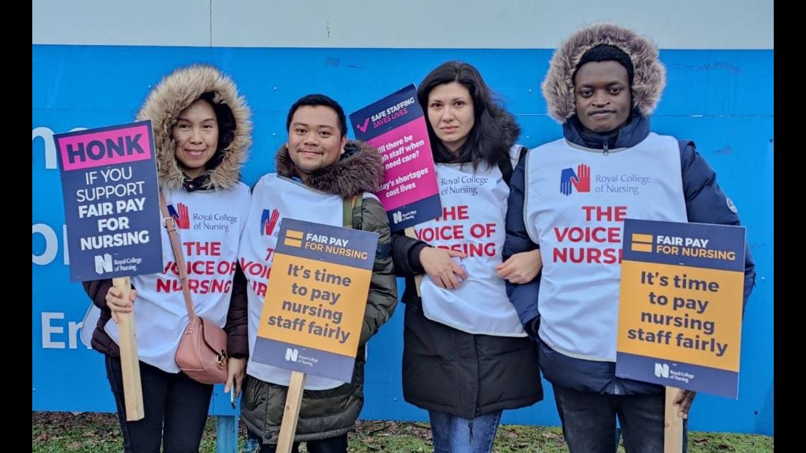 Workers speak from the picket lines of largest nurses strike in UK ...
