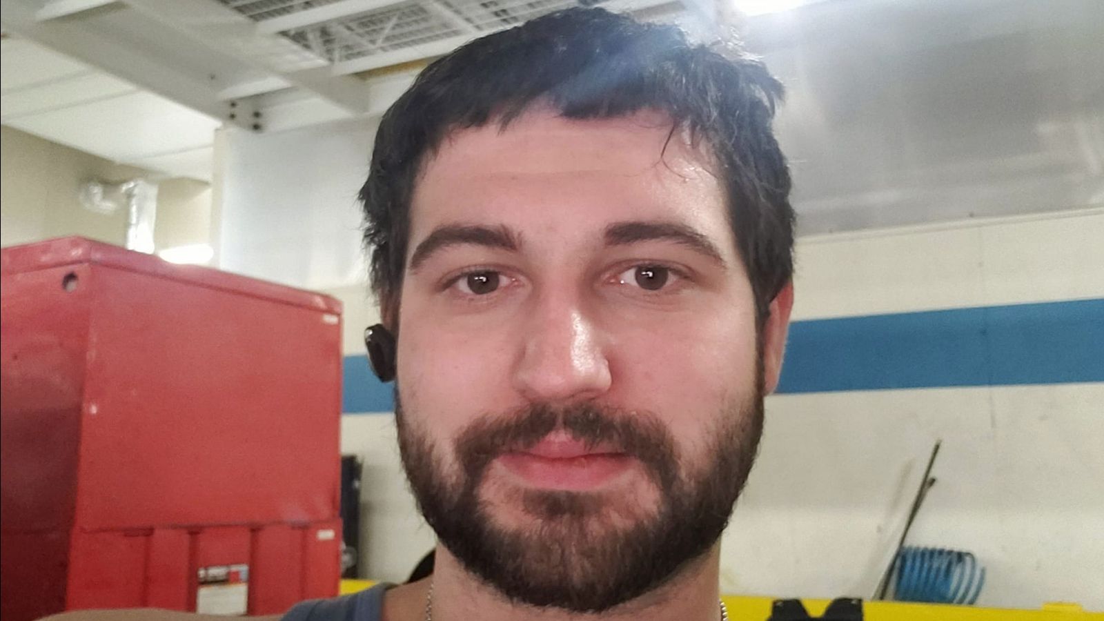 “Everybody was traumatized”: 25-year-old Chicago Ford worker dies on ...