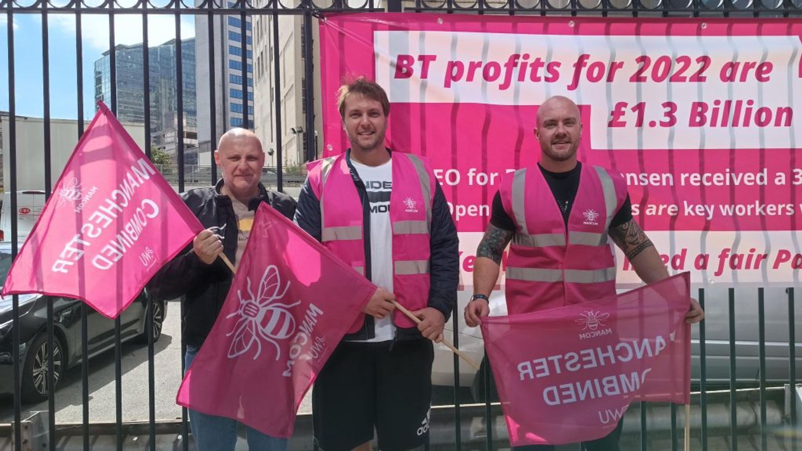 UK: BT Group workers hold second day of national strikes - World ...