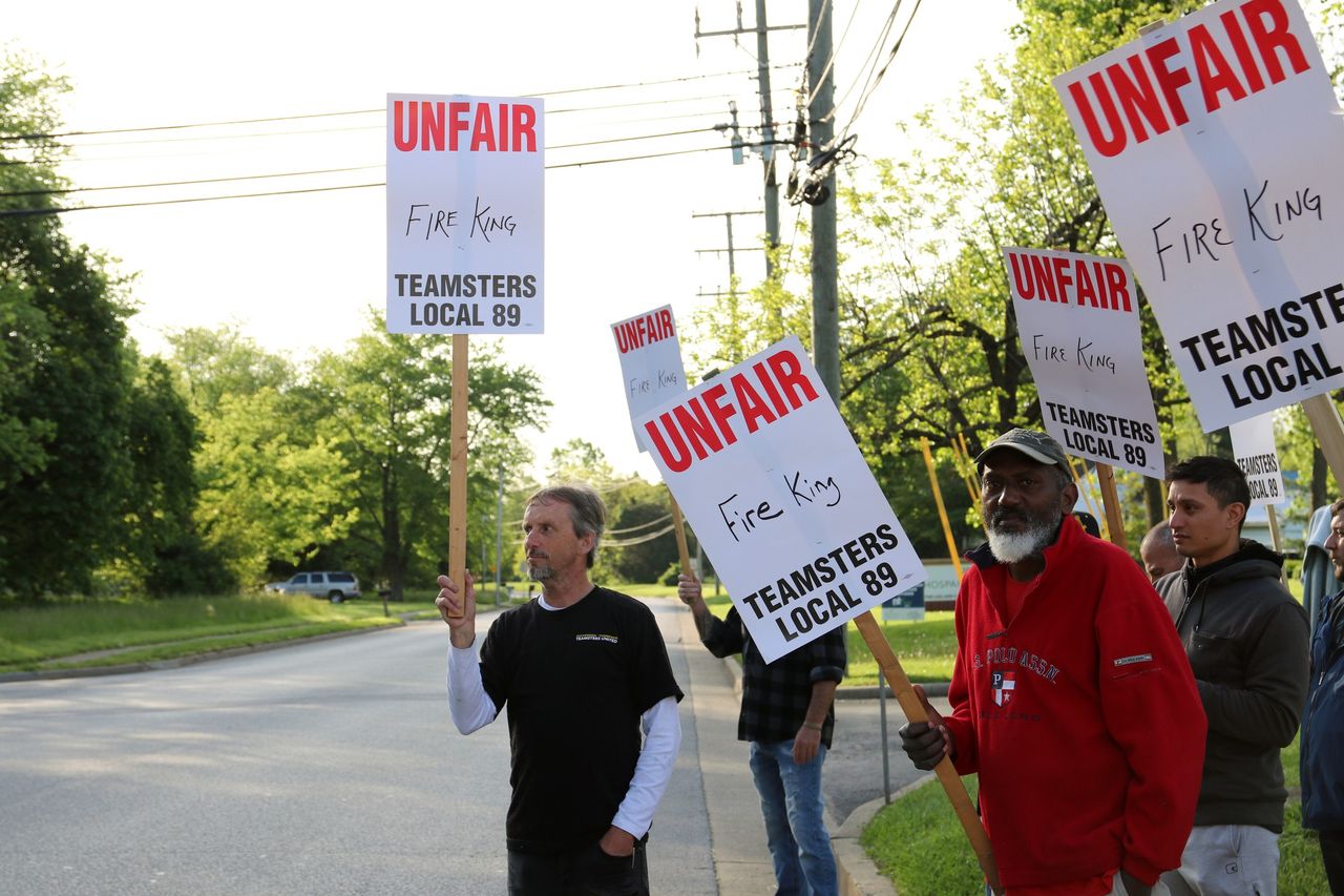 Strikebreakers brought in to replace FireKing workers in New Albany ...
