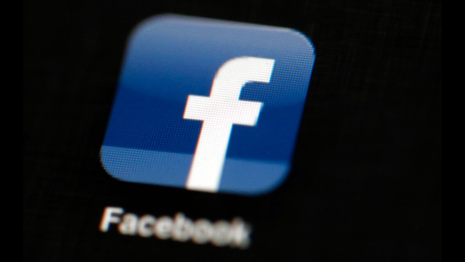 Facebook platforms shut down by worldwide outage - World Socialist Web Site