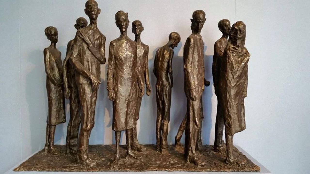 Hitler’s mass murder of Dutch Jews | Dear Kitty. Some blog