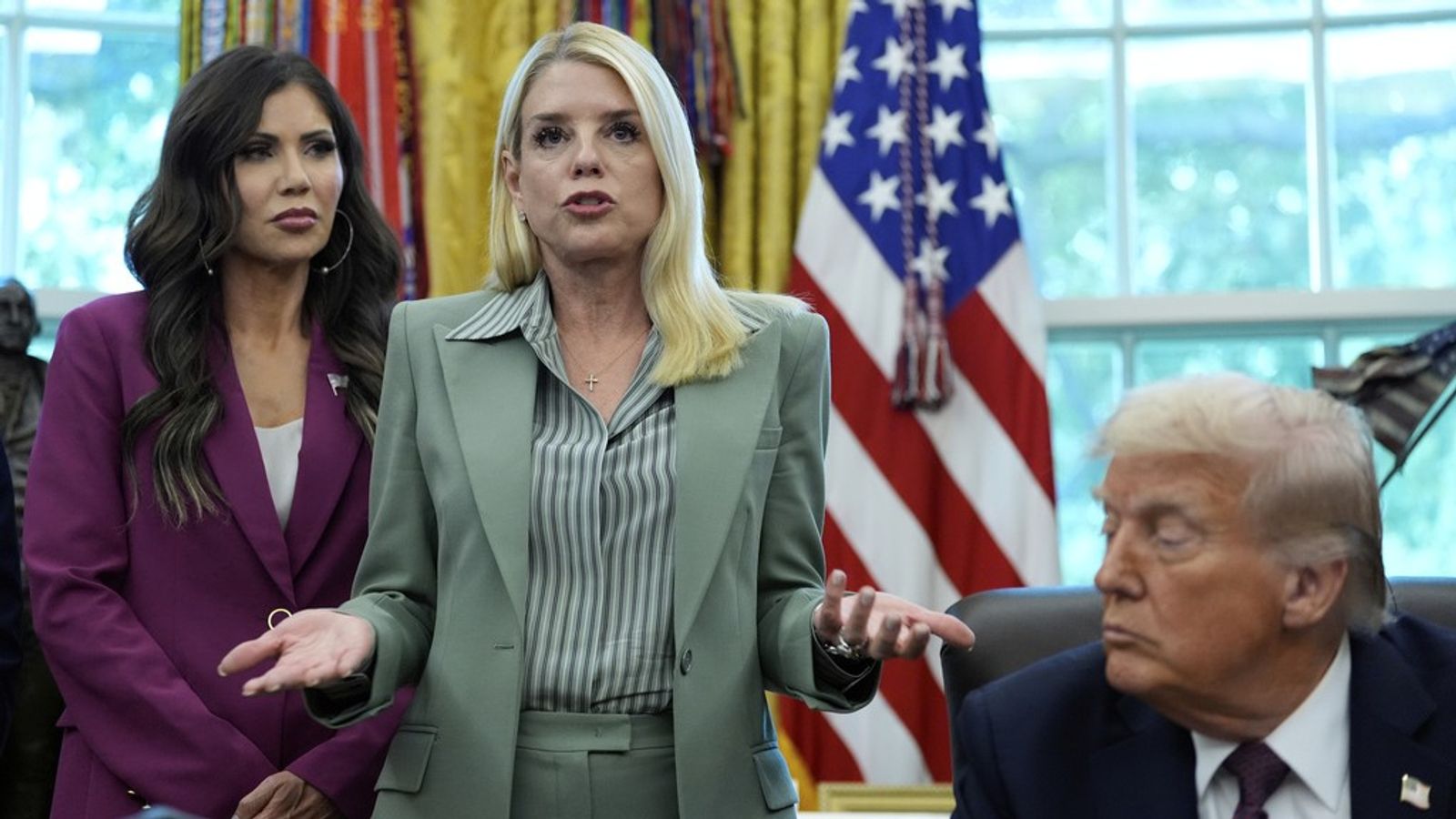 Federal agents raid Washington Post reporter’s home in crackdown on ...