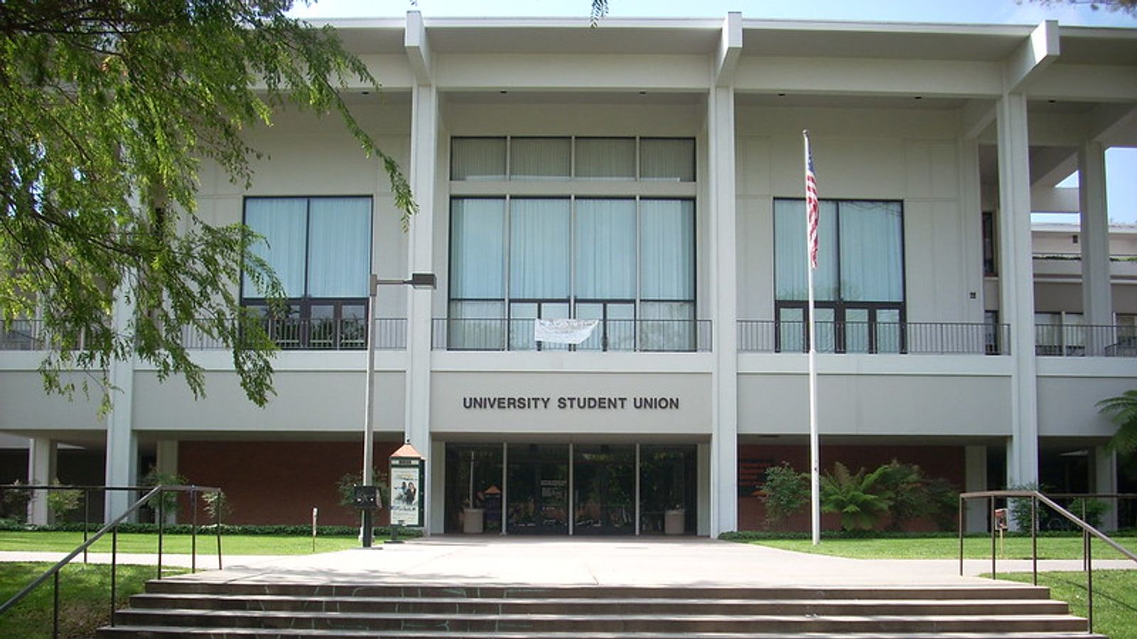 Se censura a profesores de la Universidad Estatal de California, Long ...