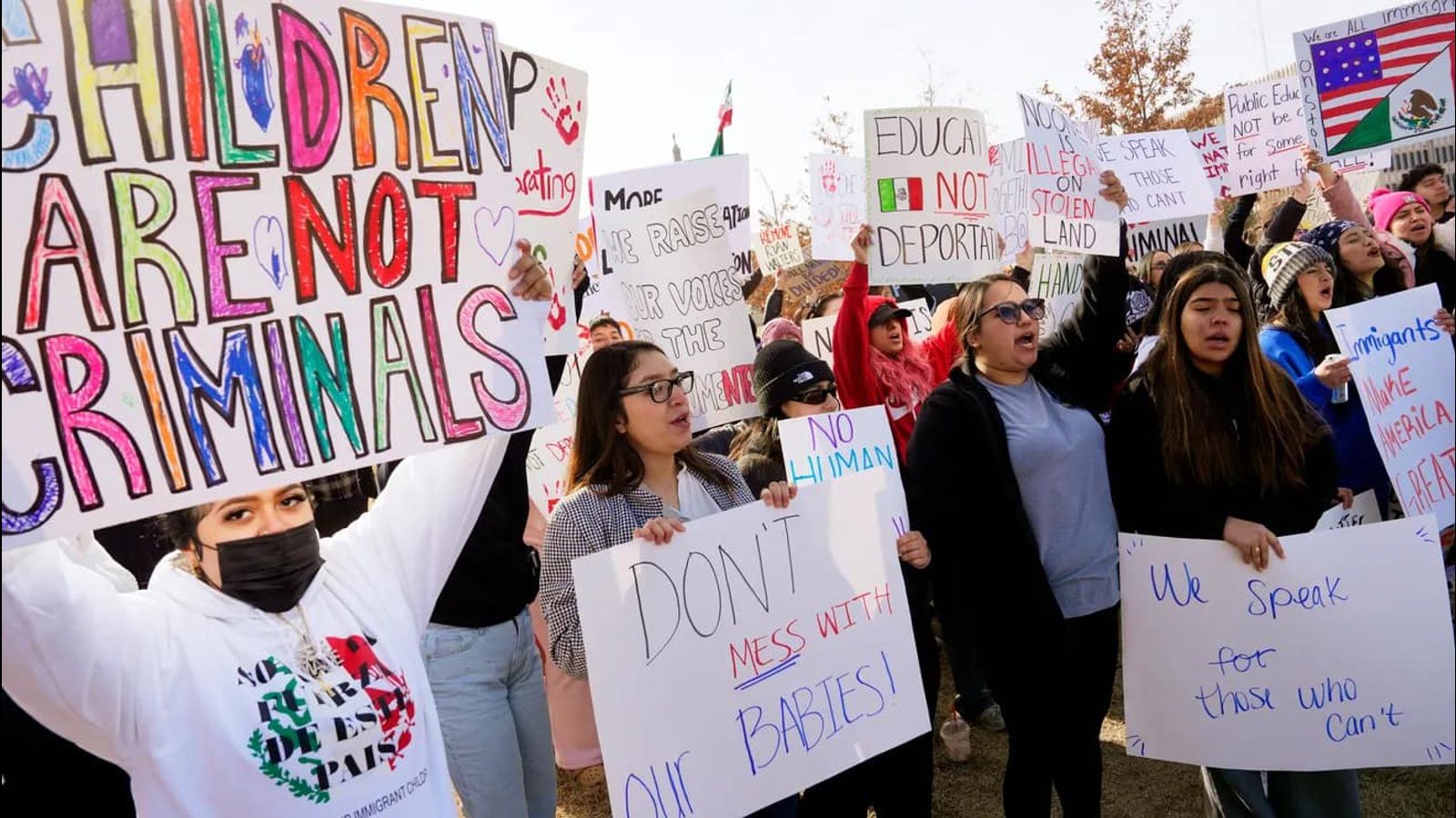 Hands off immigrant children and parents! Build the Educators Rank-and ...