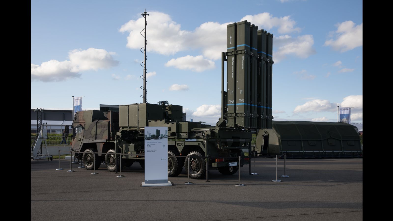 German Government delivers air defence system to Kiev - World Socialist ...