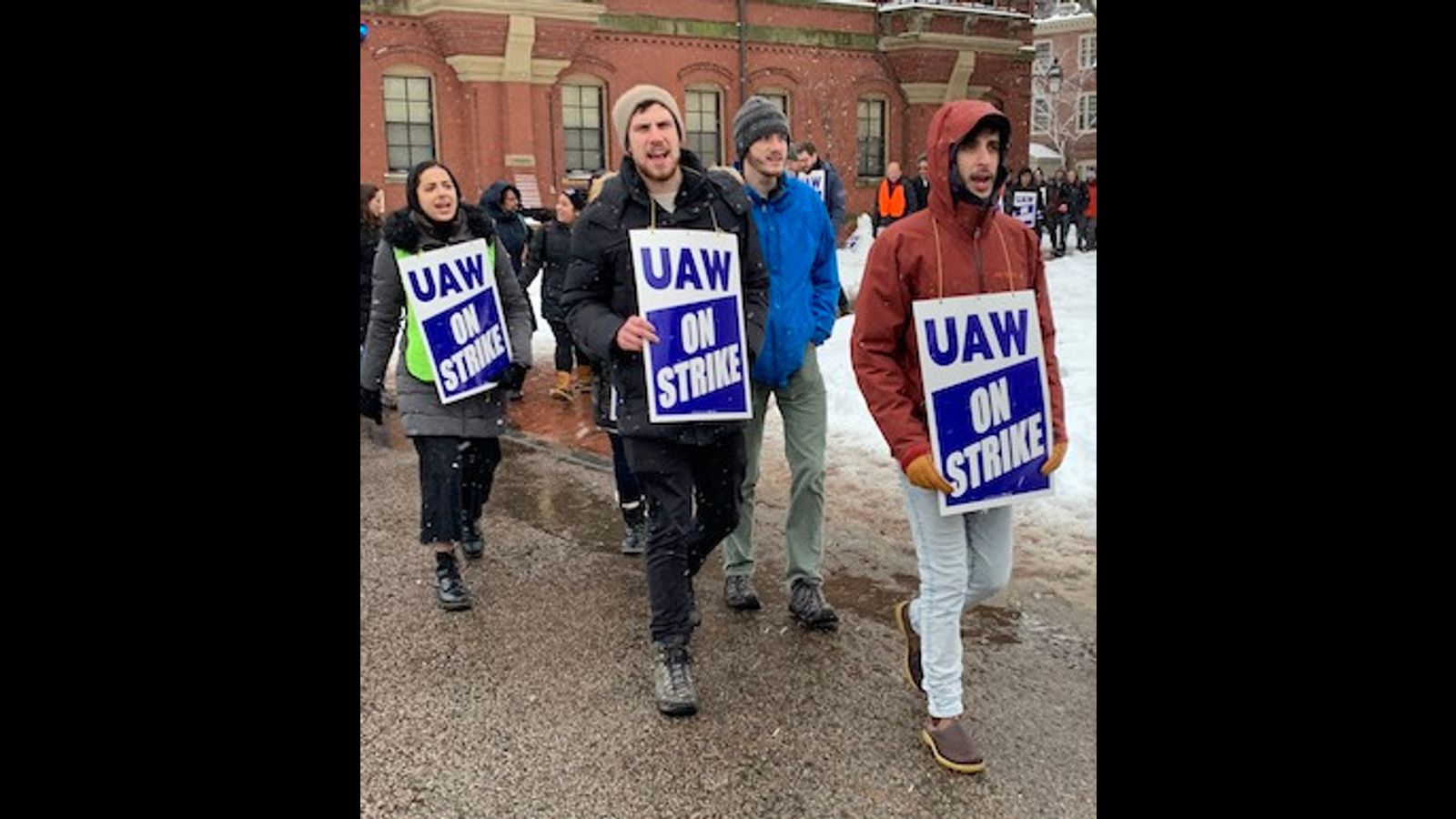 Harvard University graduate student union begins strike over pay ...