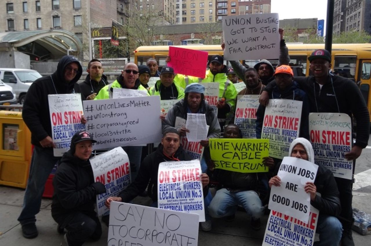 Spectrum workers in New York express anger after a month on strike ...