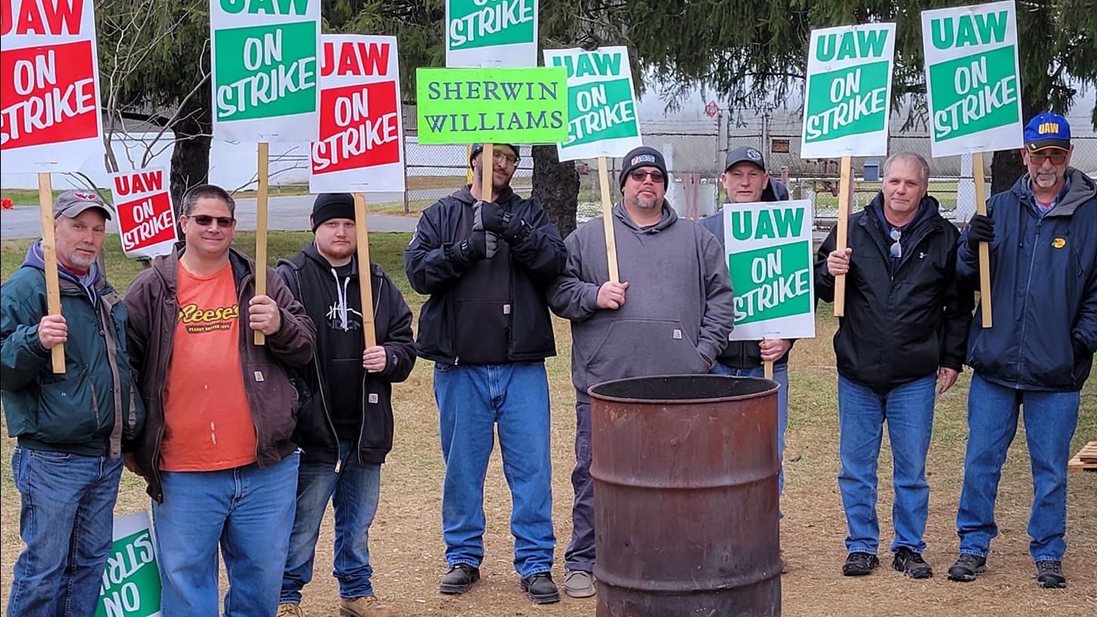 Sherwin-Williams paint manufacturing workers in Maryland strike - World ...