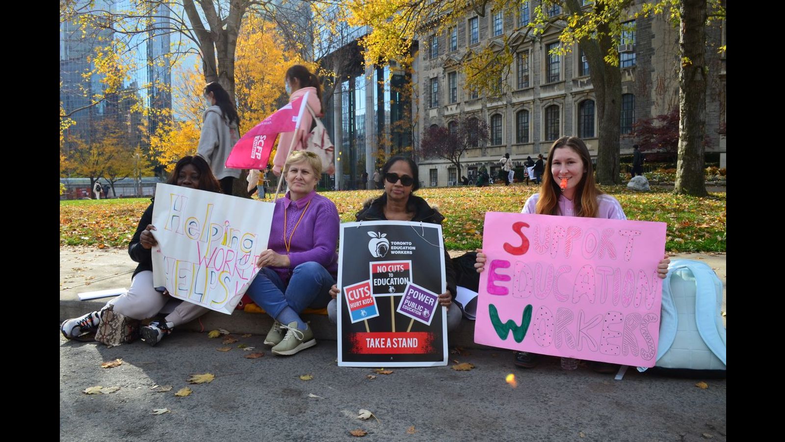 Union representing 55,000 Ontario education support workers announces ...