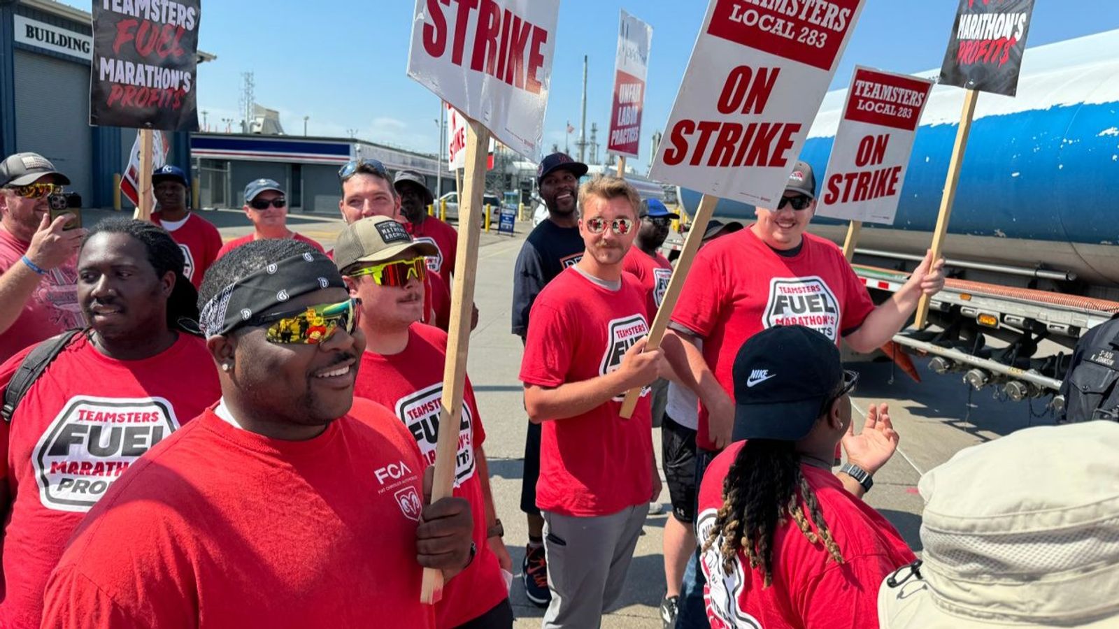 Teamsters force through sellout deal at Detroit Marathon refinery after ...