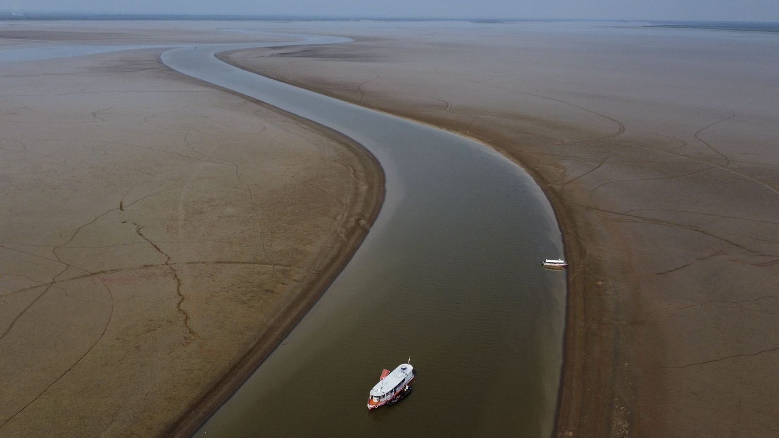 Climate crisis driving extreme drought in the Amazon River Basin ...